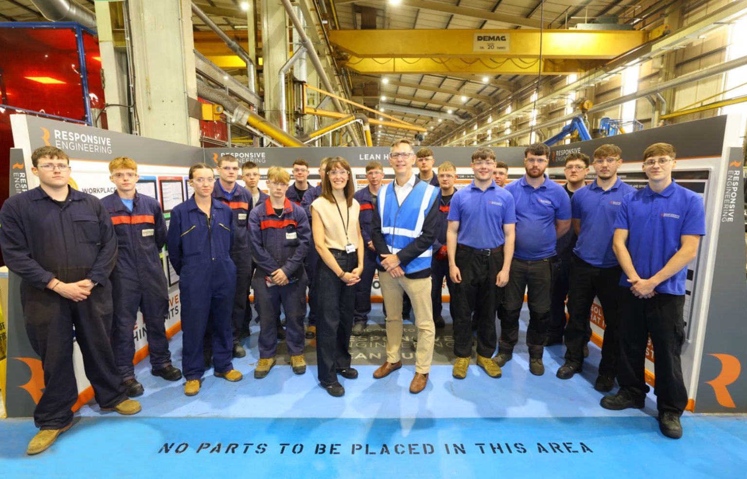 Andy Start, Chief Executive Officer at DE&S, visits Armstrong Works - Pearson Engineering